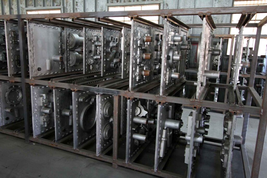 What Is Gray Cast Iron? Common Uses and Applications - ACME Foundry